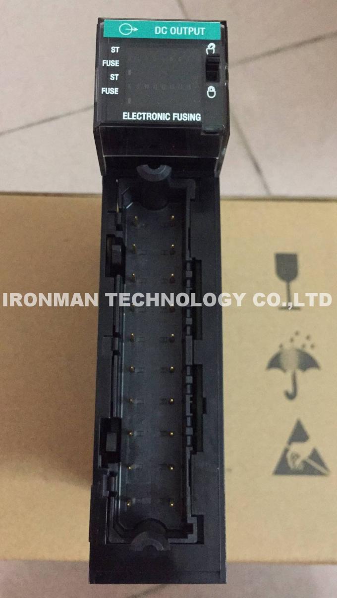 Allen Bradley 1756-OB16E 1756 0B16E ControlLogix Output Module 16 Point